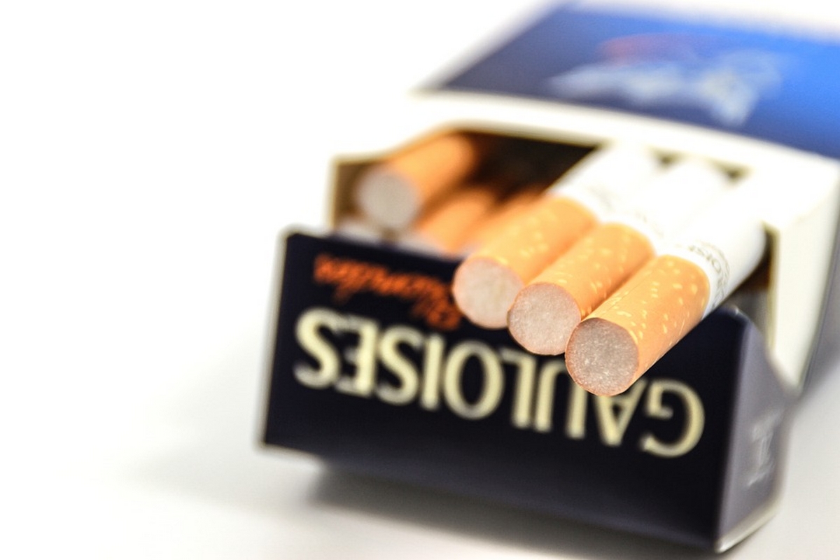 300 forinttal drágulhat egy doboz cigaretta jövő áprilistól – Egyhelyen